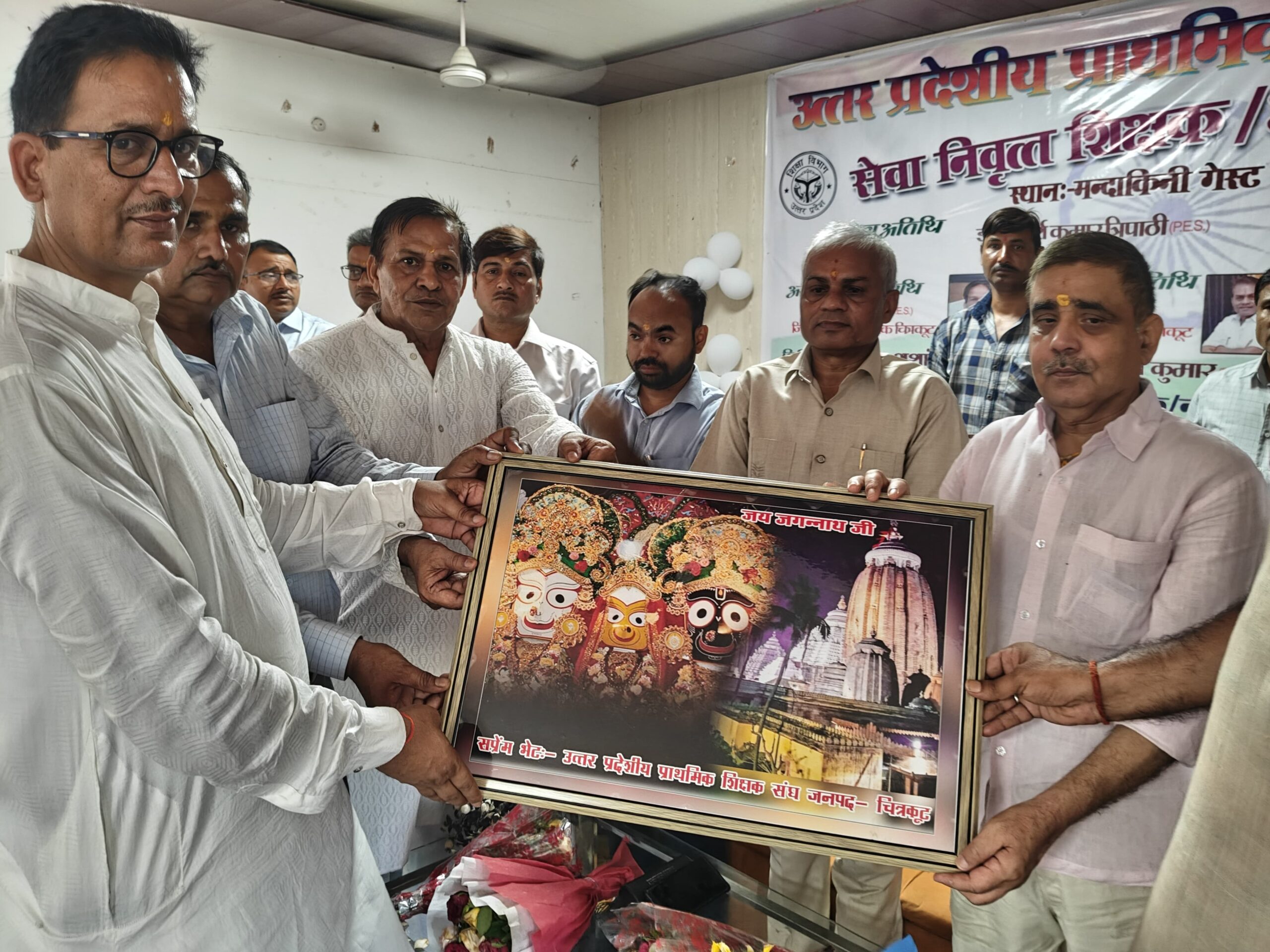 सेवानिवृत्त व उत्कृष्ट शिक्षकों के सम्मान में भव्य समारोह - Jan Expresslive