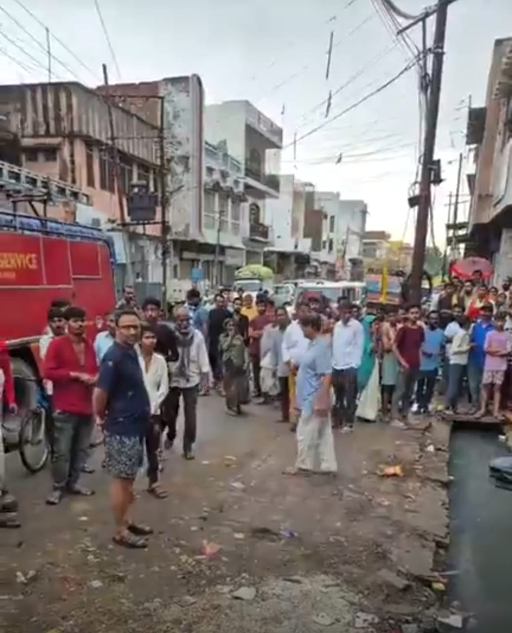 बस्ती में अपराध की बाढ़, कानून व्यवस्था वेंटिलेटर पर - Jan Expresslive