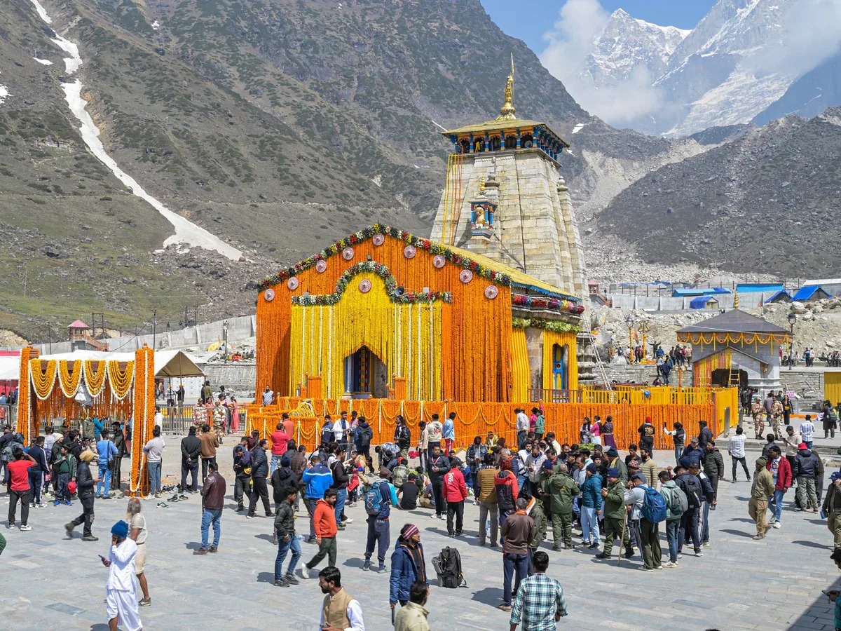 केदारनाथ दर्शन के बाद लौट रही महिला श्रद्धालु की अचानक मौत - Jan ...